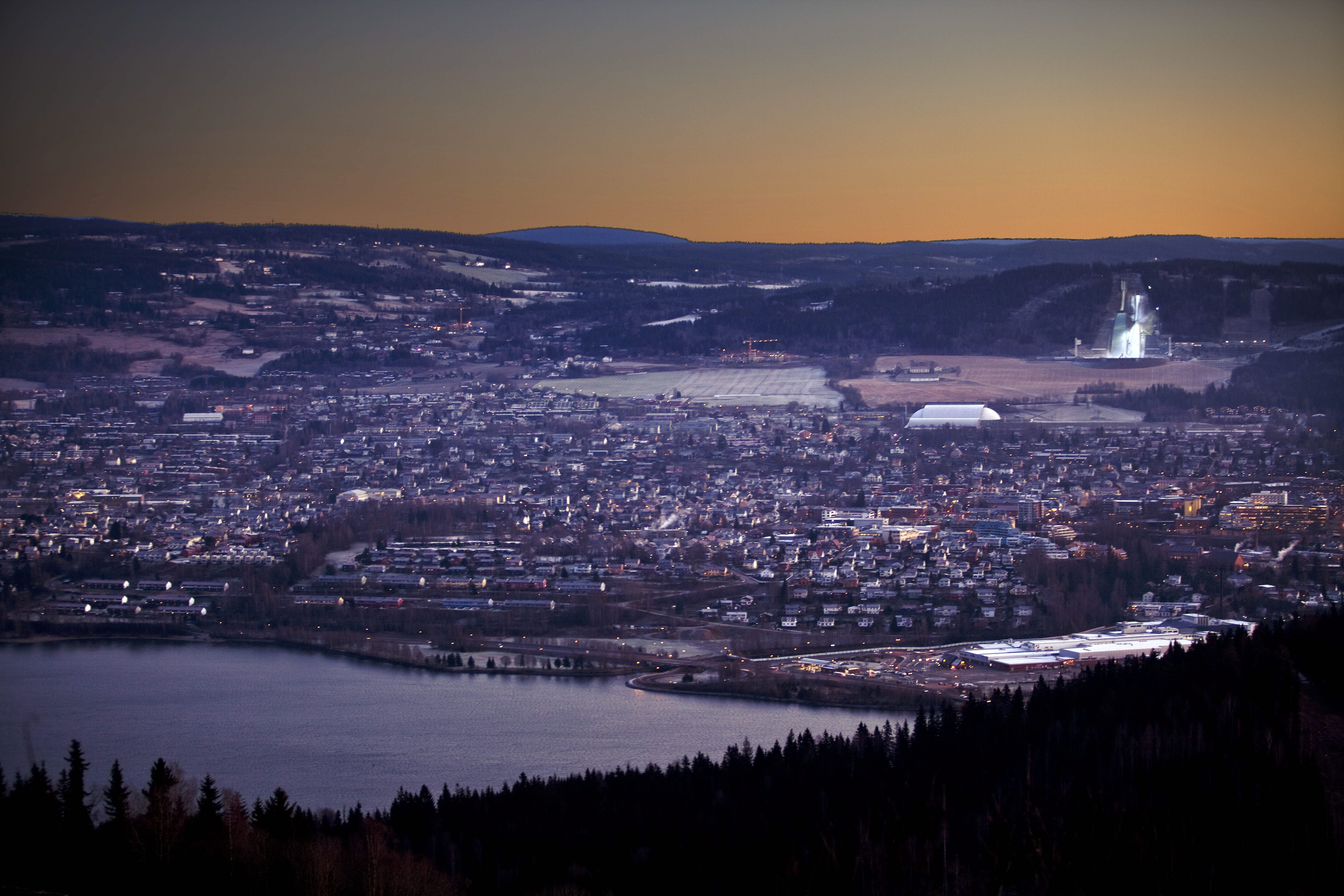 Lillehammer 2016, Nationales Olympisches Komitee